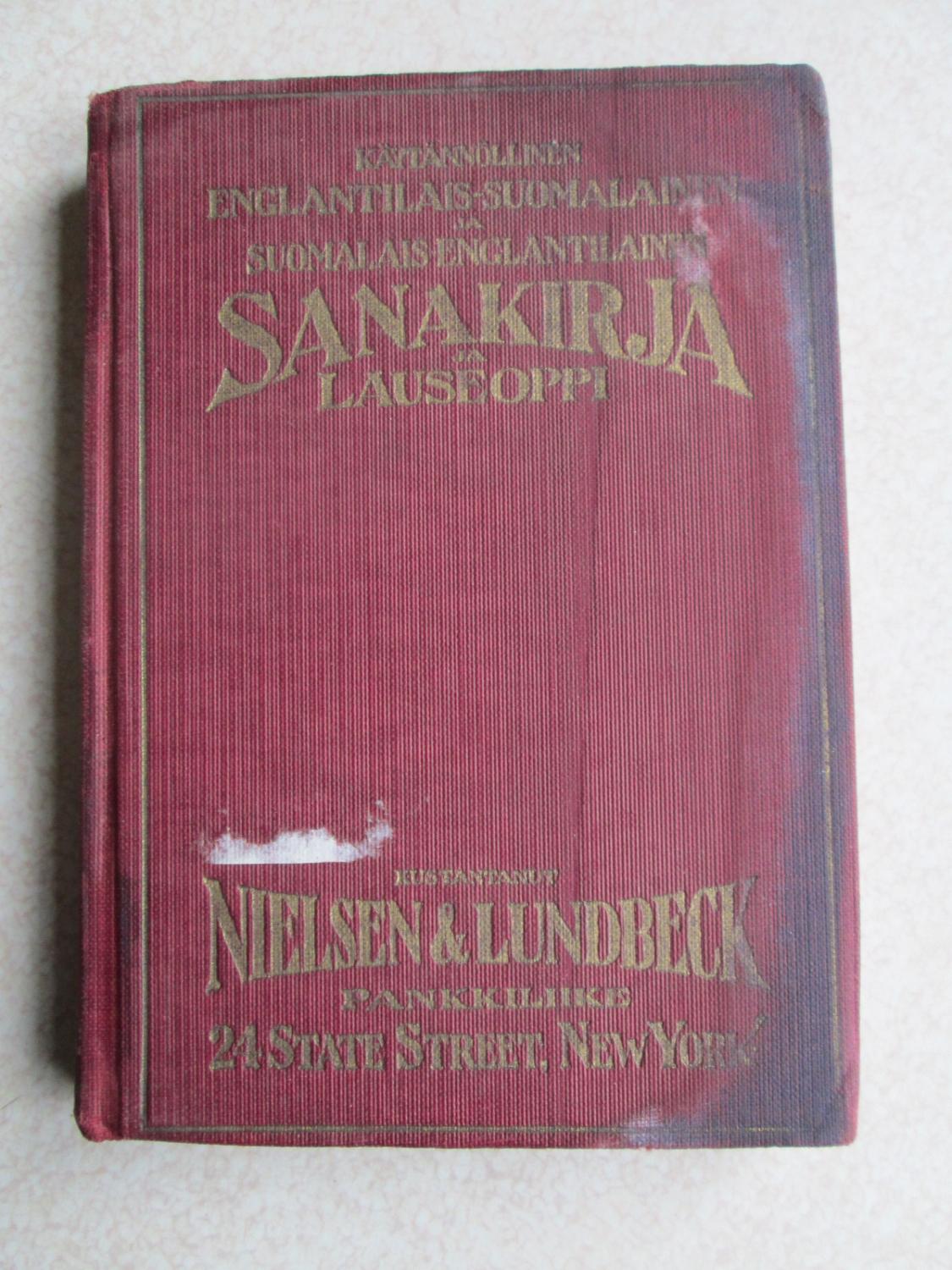 Suomalais Englantilainen Sanakirja. English Finnish Dictionary by ...