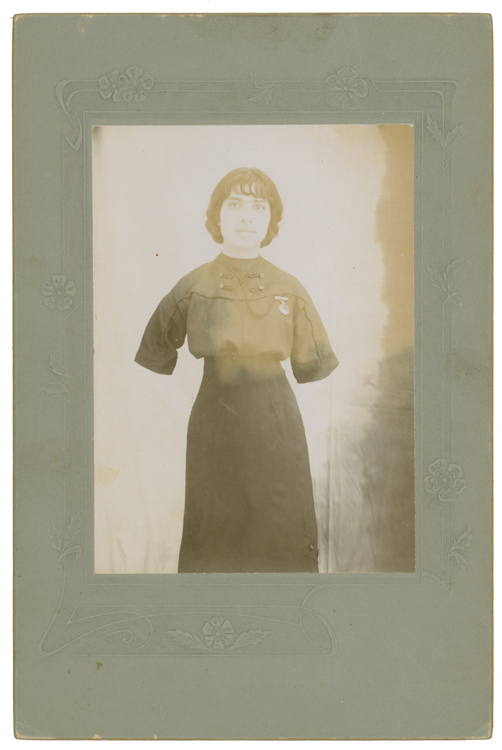 [Original photograph portrait of Concha, an armless Mexican Woman] by ...