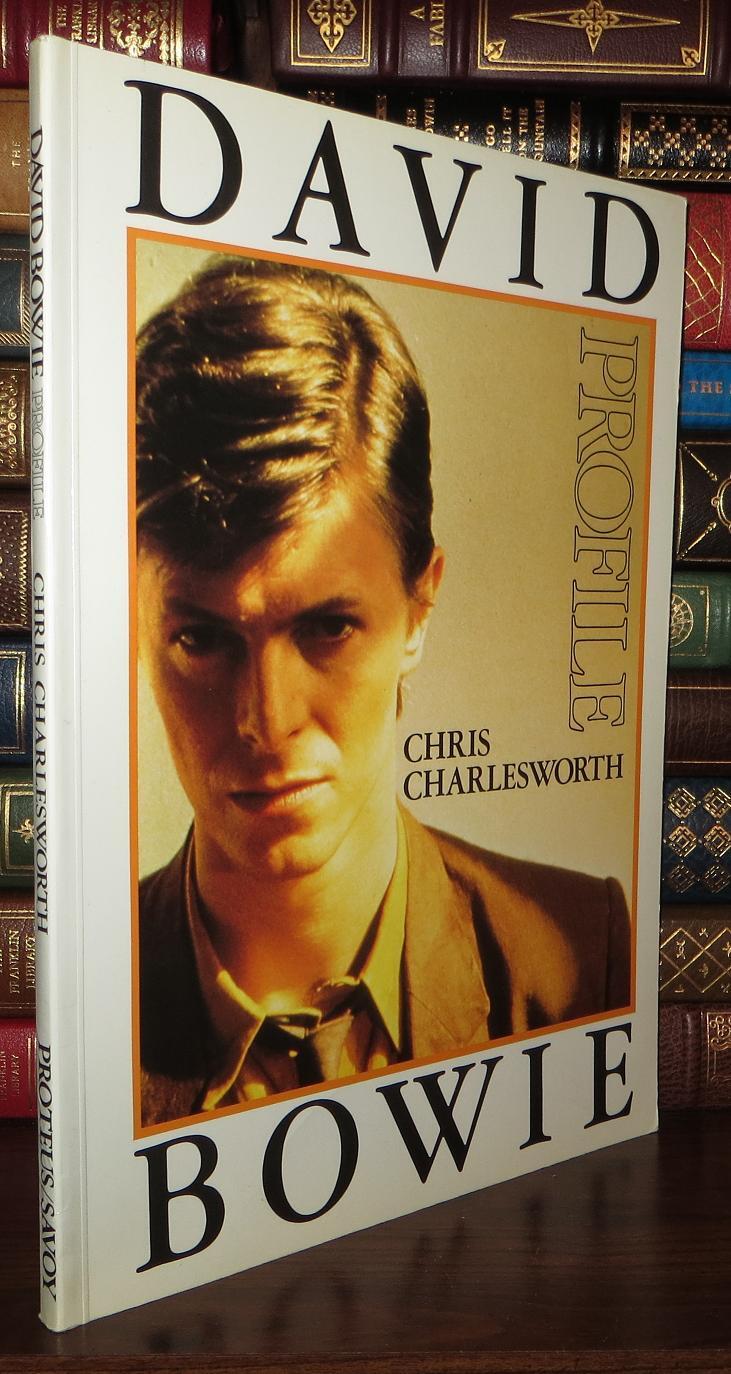 DAVID BOWIE PROFILE par Charlesworth, Chris - David Bowie: Softcover ...