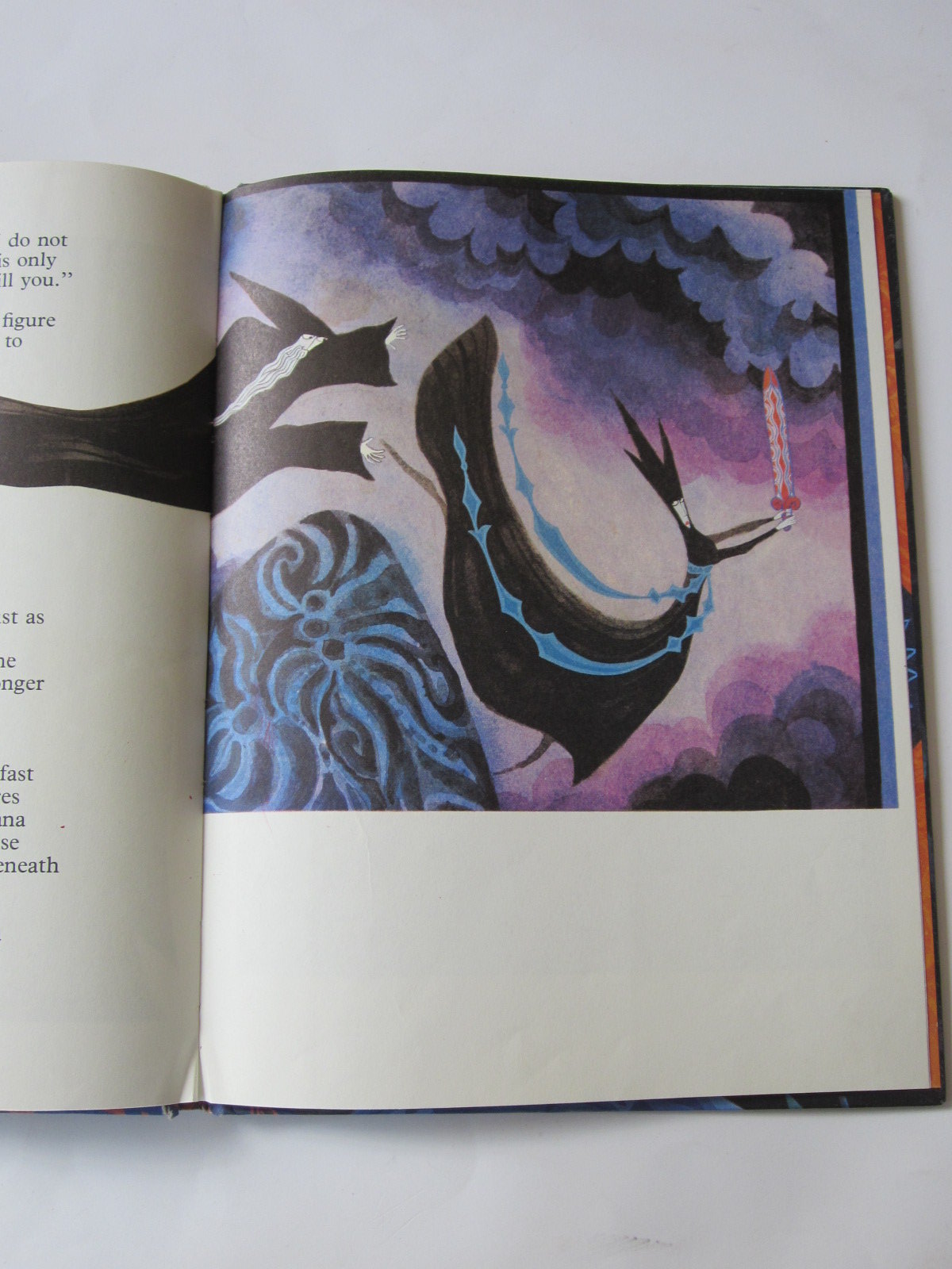 KING ARTHUR'S SWORD by Le Cain, Errol: Very Good Hardback (1968) First ...