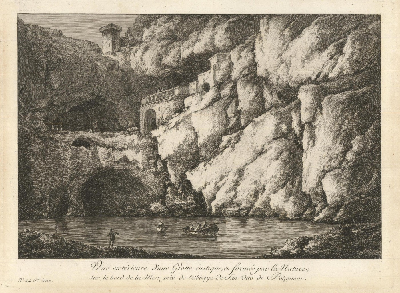 Vue extérieure d'une Grotte rustique et formée par la Nature sur le ...