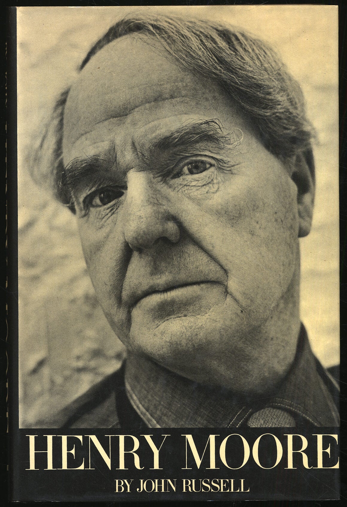 Henry Moore par RUSSELL, John: Near Fine Hardcover (1968) | Between the ...