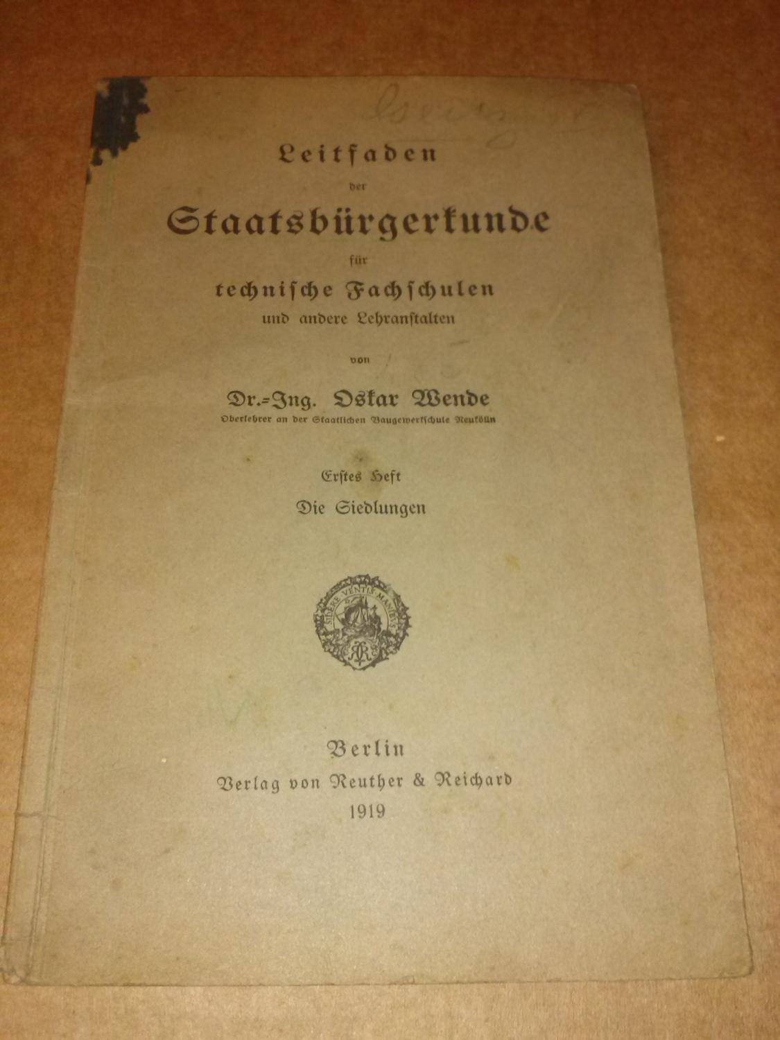 Leitfaden der Staatsbürgerkunde für technische Fachschulen und andere ...