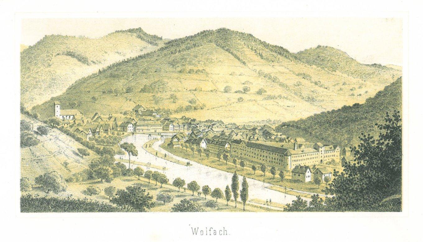 WOLFACH. Gesamtansicht von einer Anhöhe, rechts an der Kinzig das ...