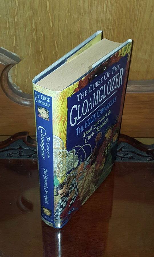 The Curse of the Gloamglozer - The Edge Chronicles Book 4 - **Double ...