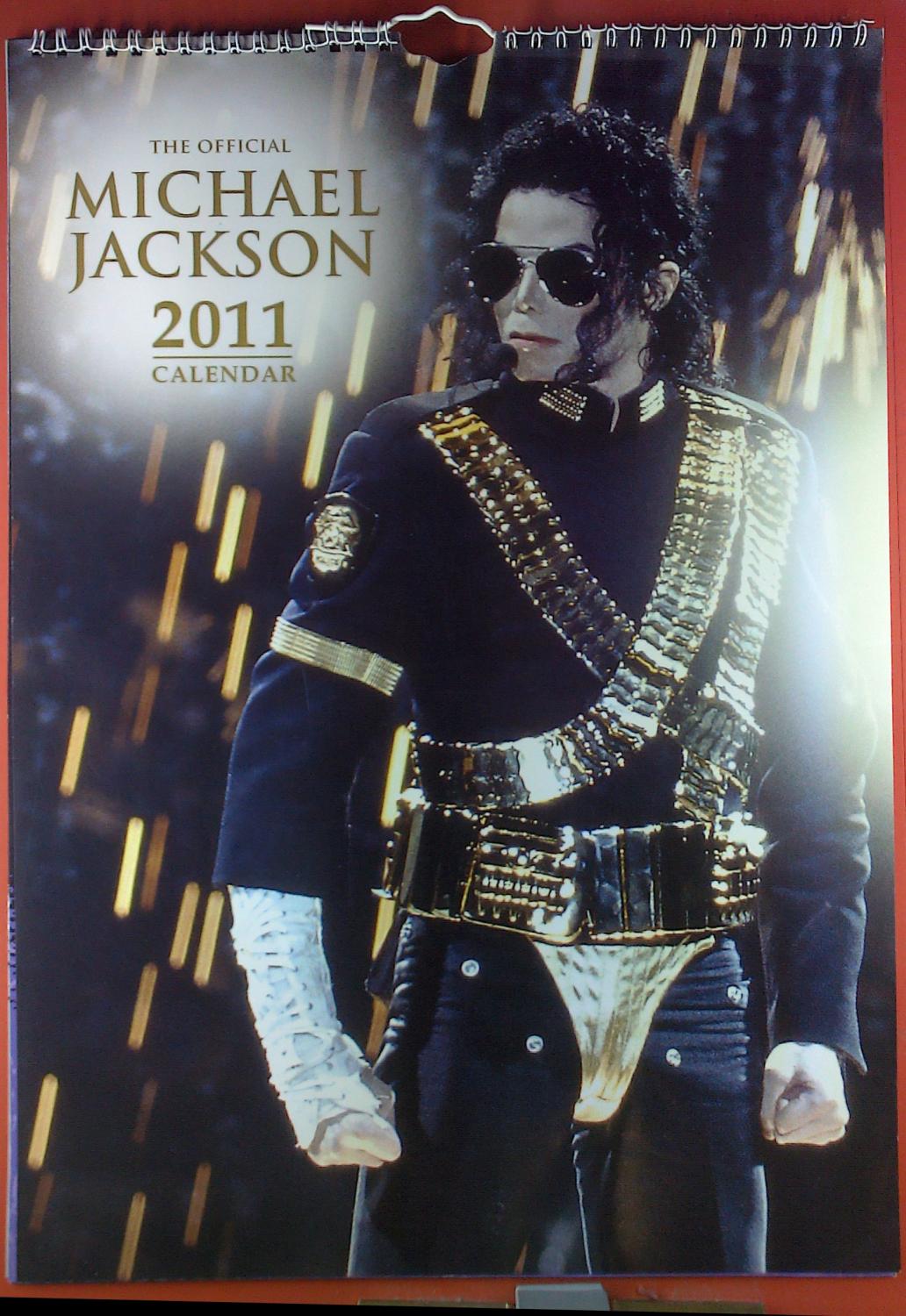 The official Michael Jackson 2011 calendar: Very Good | biblion2