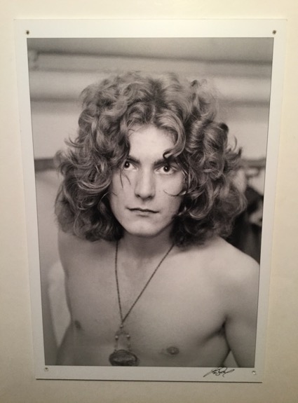 Original photograph. par PLANT, ROBERT - ANGEL, JØRGEN.: Signé par l ...