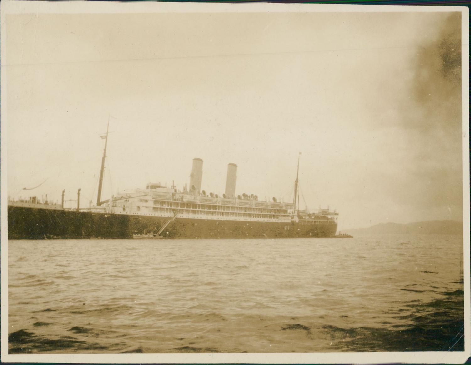 Le bateau paquebot "Ormonde", 1924 de Photographie originale / Original ...