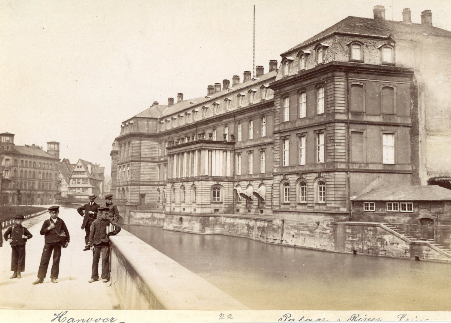 Germany, Hanover, Palace at river side by Photographie originale ...