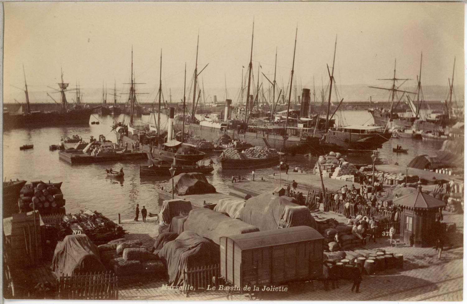 ND, France, Marseille, Le Bassin de la Joliette by Photographie ...