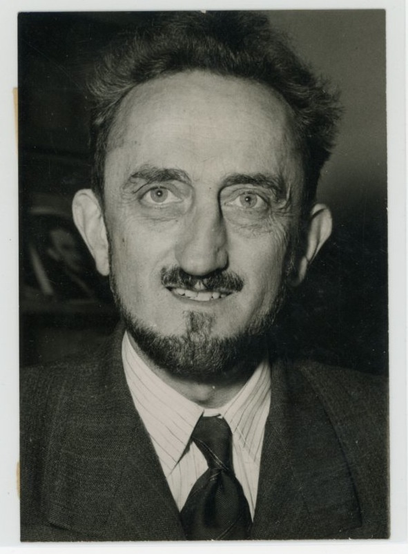 Portrait du Professeur Francis Perrin (Président du Conseil Supèrieur ...