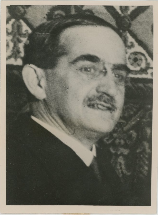 Portrait de Nicolas Politis (Ministre de Grèce). by Photographie ...