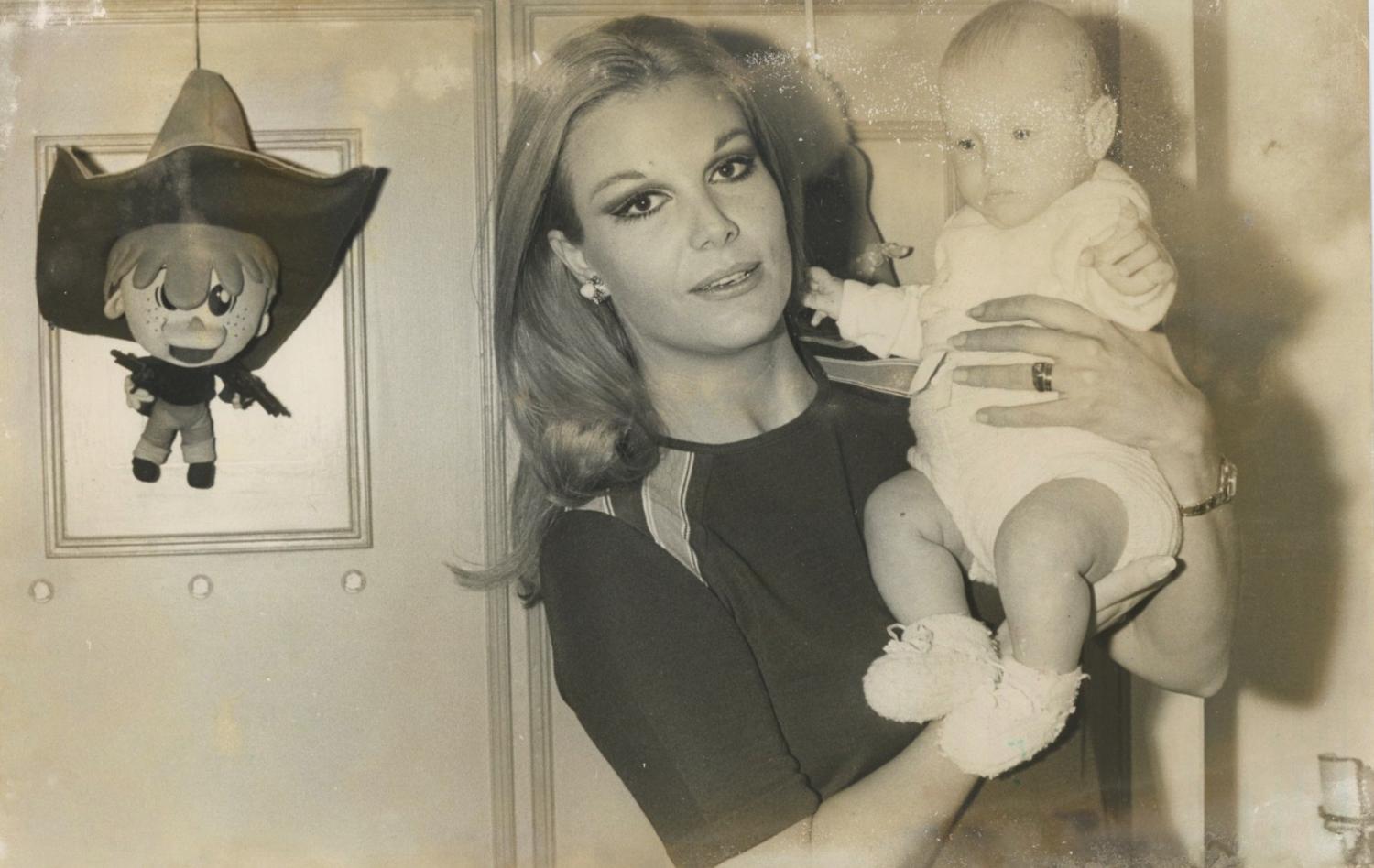 Susy Andersen con la figlia Veronica by Photographie originale ...