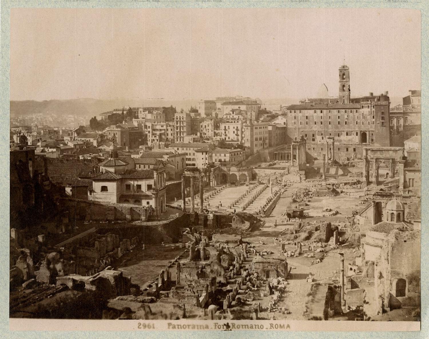Italia, Roma, Panorama con il Foro Romano by Photographie originale ...