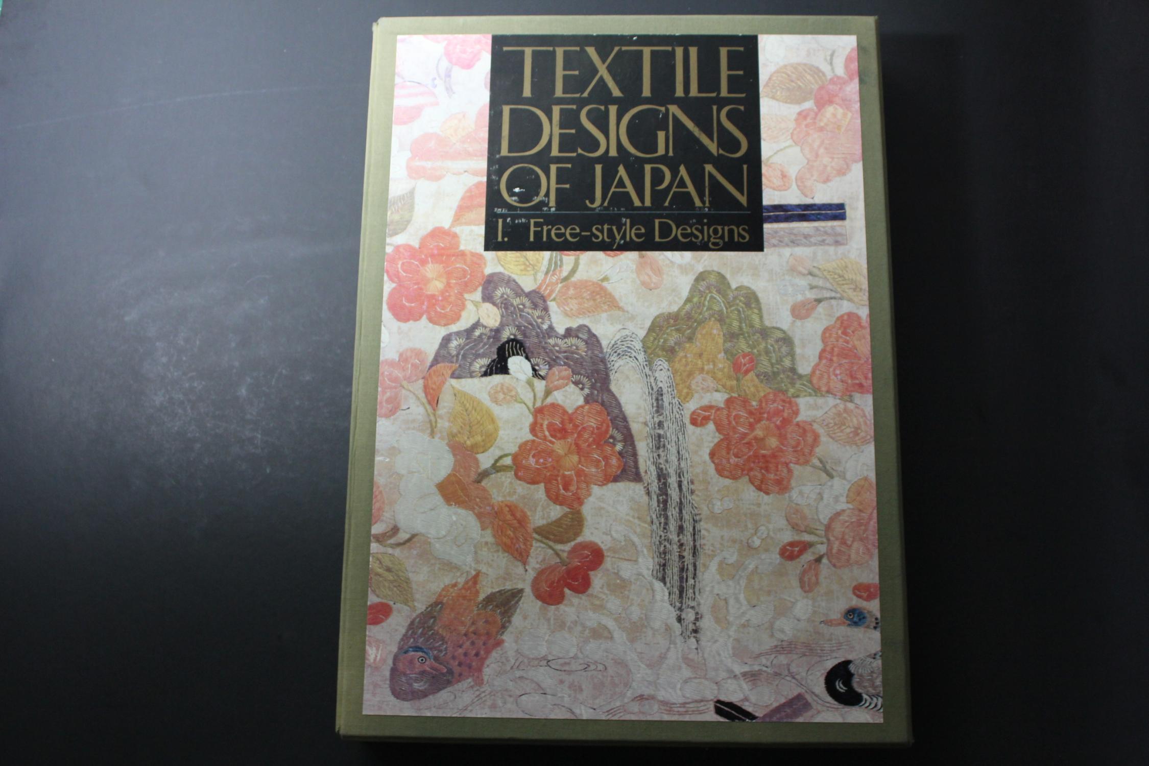 Textile Designs of Japan Volume 1: Free-style Designs by Japanese ...