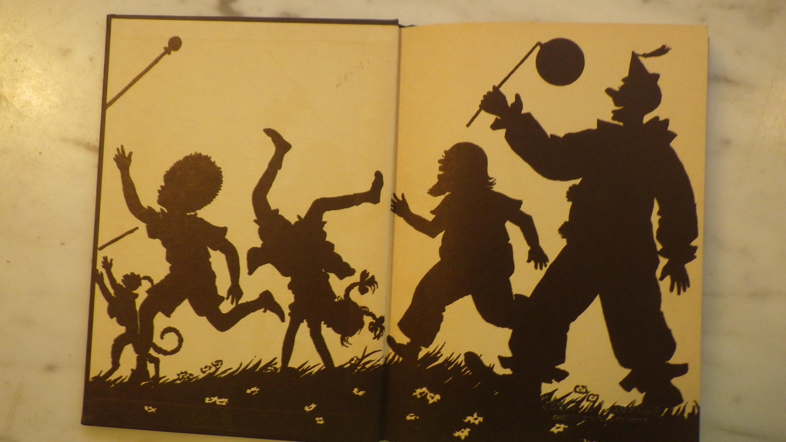 RODDY MEETS THE CIRCUS IN COLOR DUSTJACKET, by Mabel Betsy HILL, Roddy ...