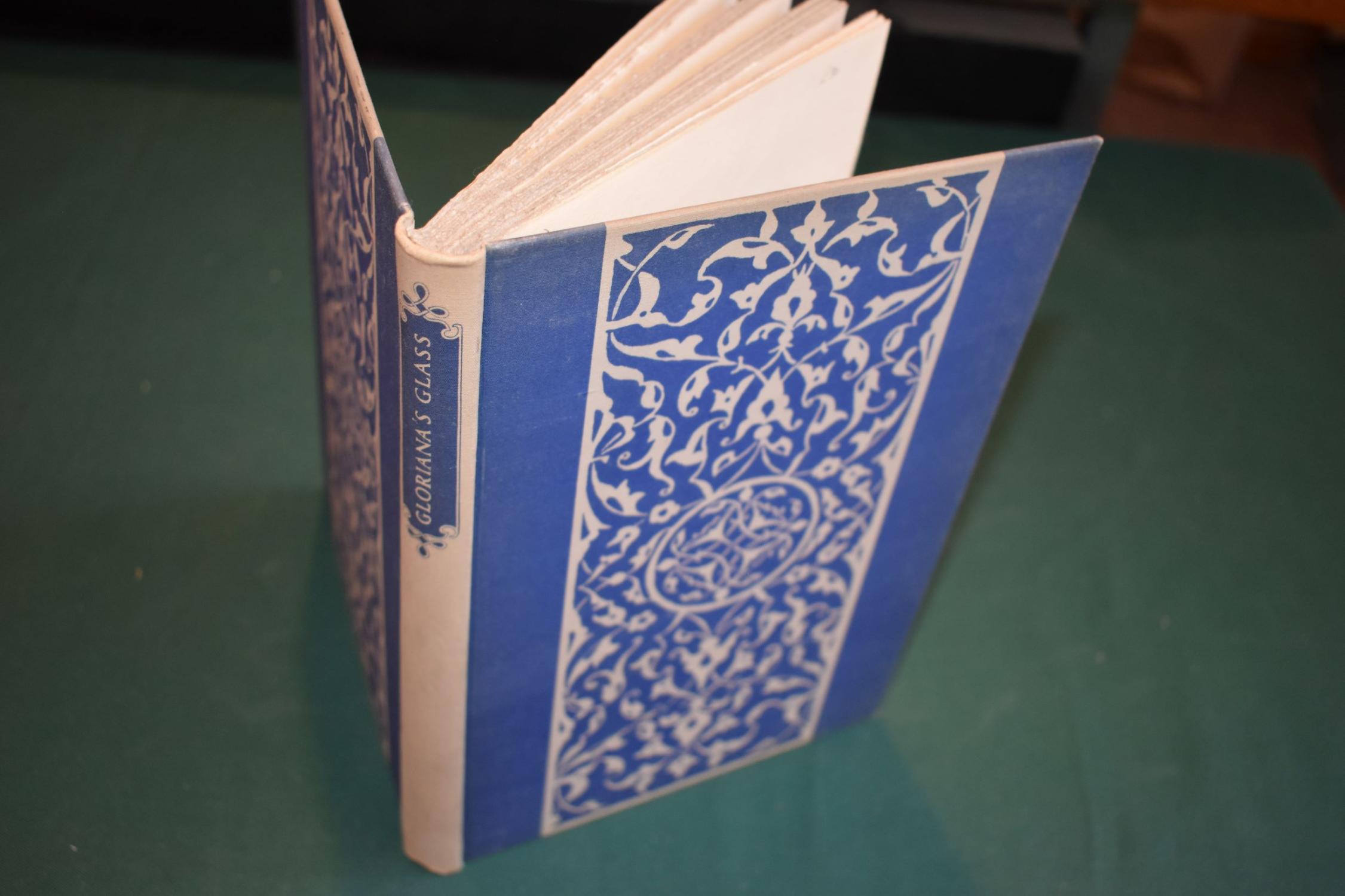 Gloriana's Glass: Queen Elizabeth I refleflected in verses ...