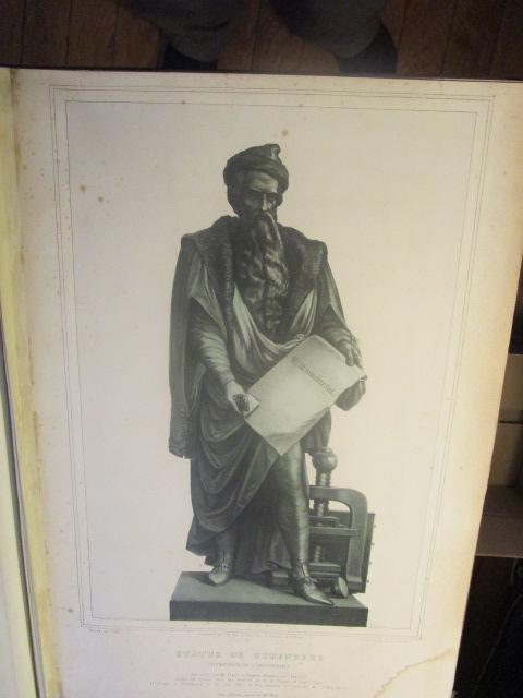 Statue de Gutenberg inventeur de l'imprimerie, Exécutée par M. David d ...