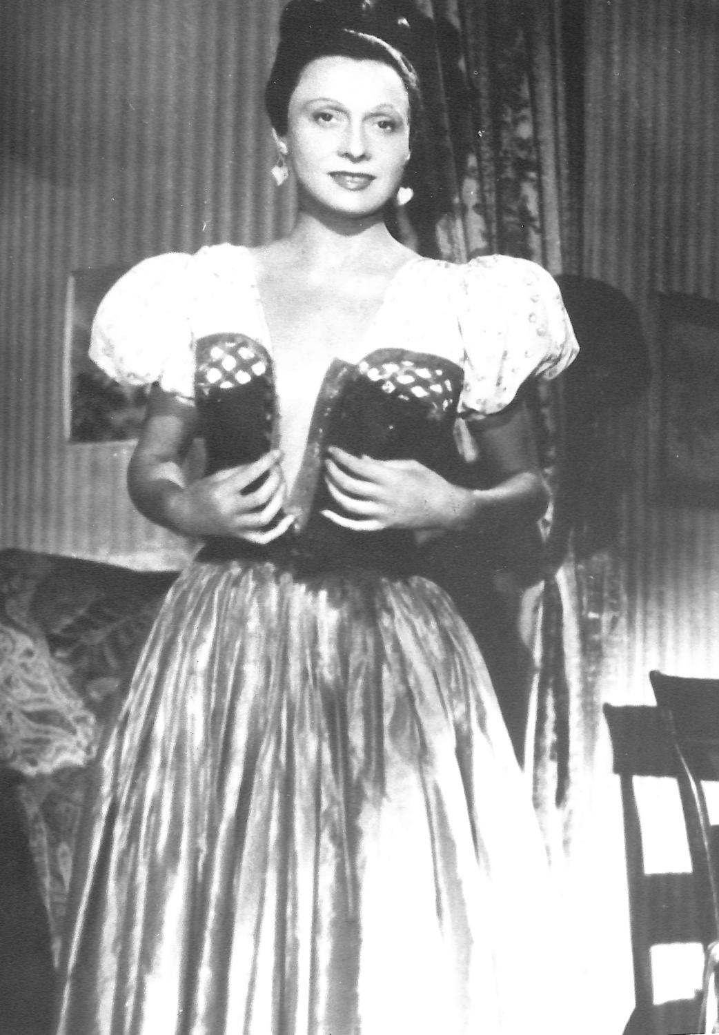 French Elegance In The Cinema by DELPIERRE Madeleine, DE FLEURY ...