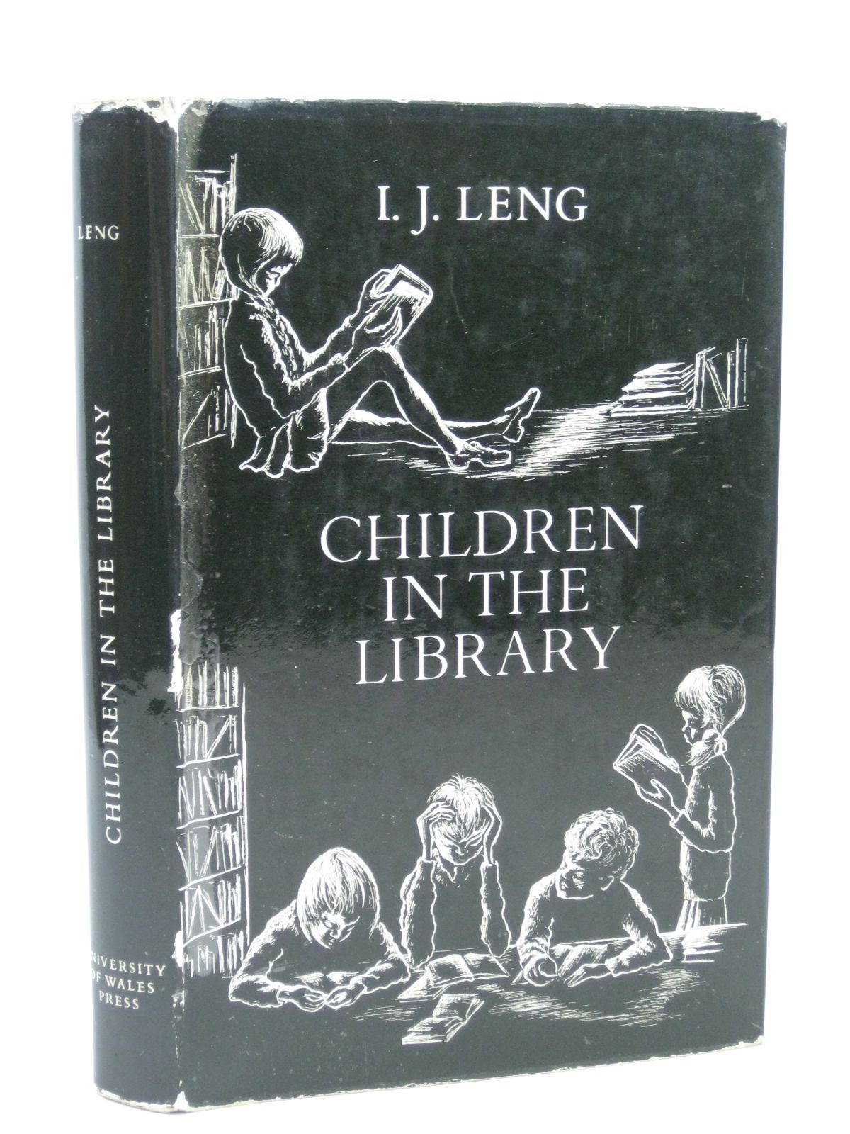 CHILDREN IN THE LIBRARY by Leng, I.J.: Very Good Hardback (1968) First ...