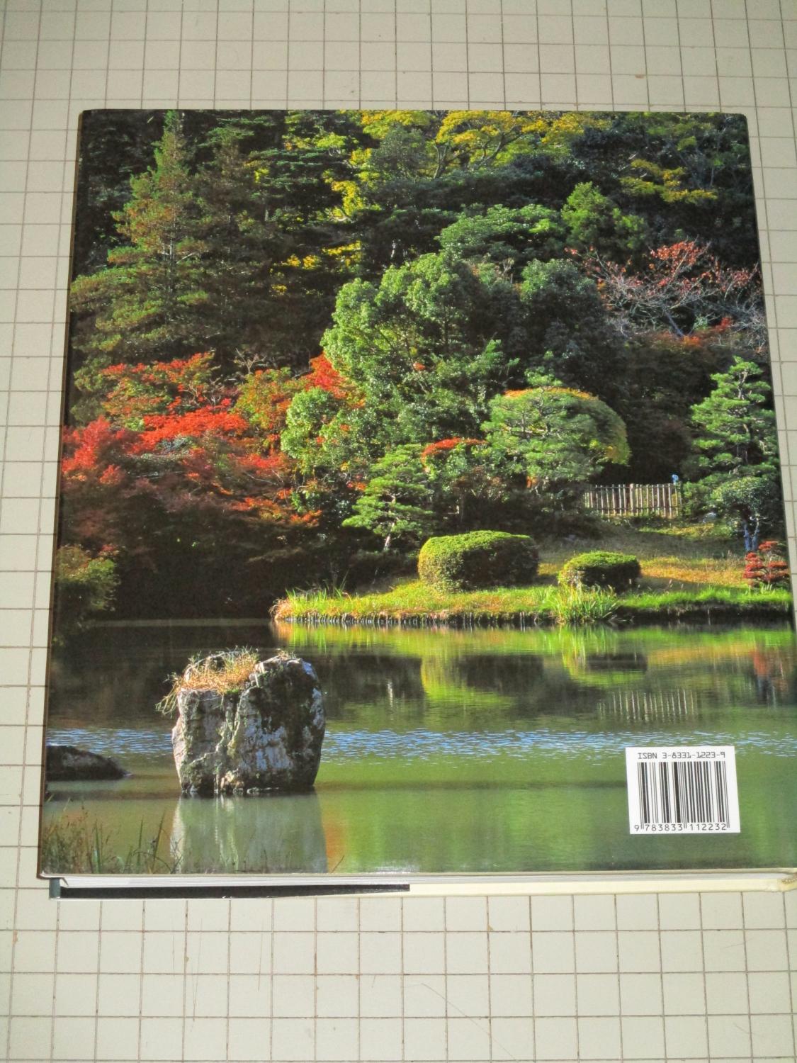 Ryokan: A Japanese Tradition by Gabriele; Hatano, Narimi; Frahm, Klaus ...