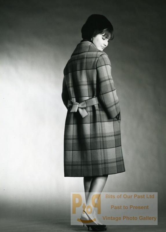 France French Woman Fashion Model Lanvin Haute Couture old Astre Photo ...