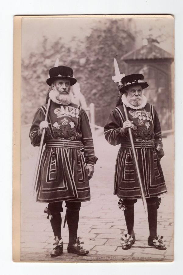 Guards Tower of London Yeomen Warders Beefeaters Military Old FGOS ...