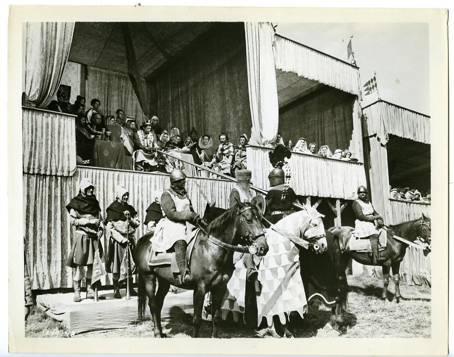 Ivanhoe Film Cinema Knighthood Middle Ages Medieval Movie Still Old ...