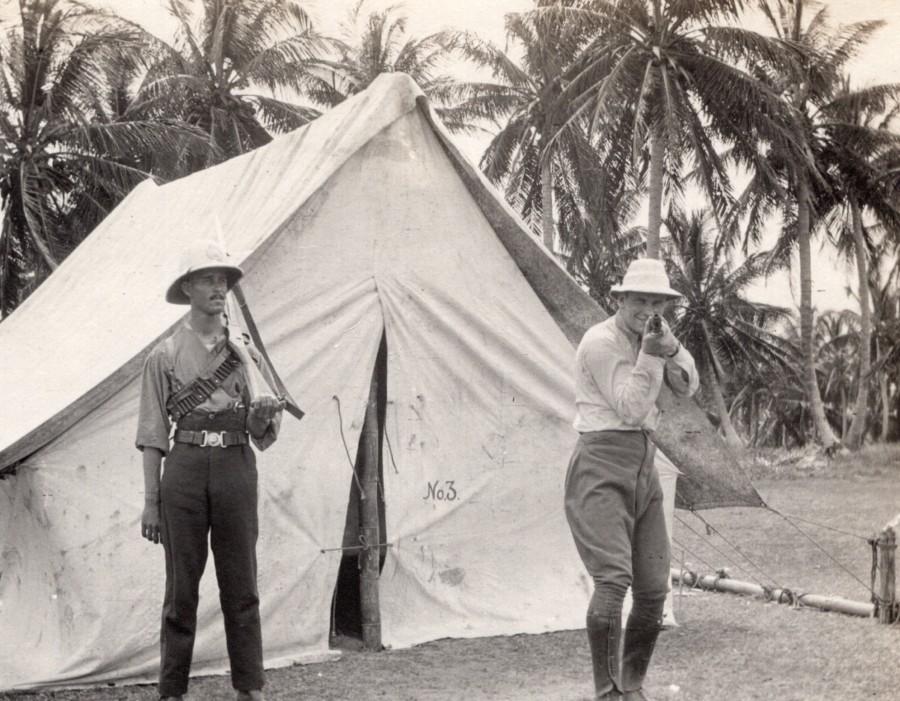 Jamaica ? Hunter Pointing Rifle at Photographer Hunting old Photo 1920 ...
