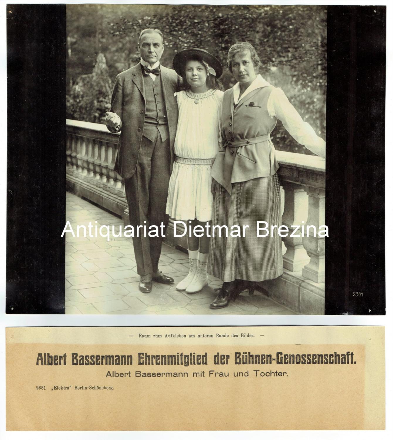 Orig.-Foto: Albert Bassermann, Ehrenmitglied der Bühnen-Genossenschaft ...
