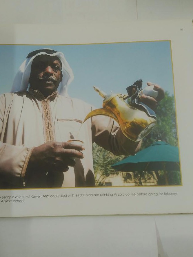 NEW FACES OF KUWAIT. PHOTOGRAPHED BY JACEK WOZNIAK. TDK273: Bueno ... NEW FACES OF KUWAIT. PHOTOGRAPHED BY JACEK WOZNIAK. TDK273: Bueno ...