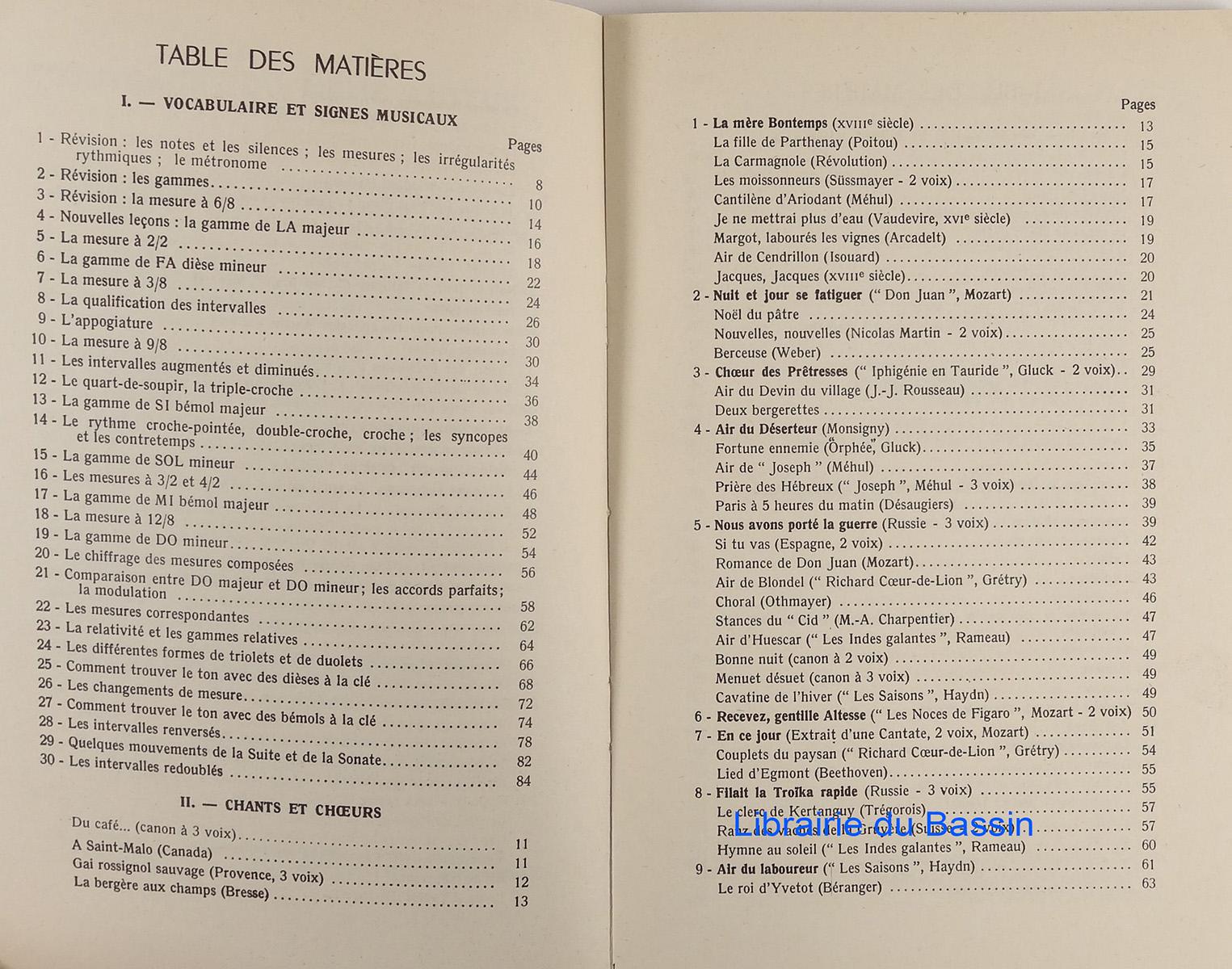 Livre unique de musique et de chant III Troisième année by Paul Pittion ...