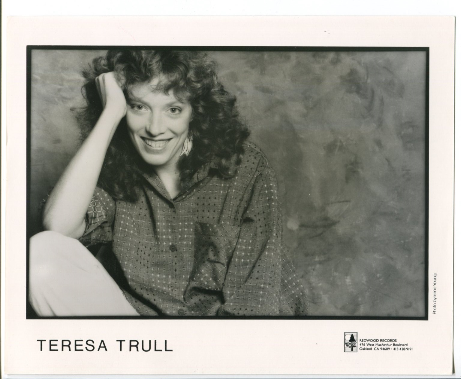 Teresa Trull 8'x10' Black and White Promo Still Redwood Records Irene ...