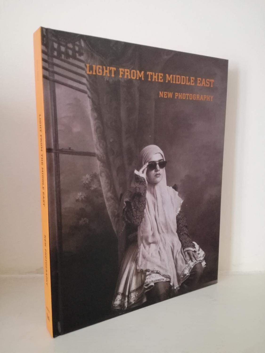 Light from the Middle East. New Photography de Marta Weiss: Fine ...