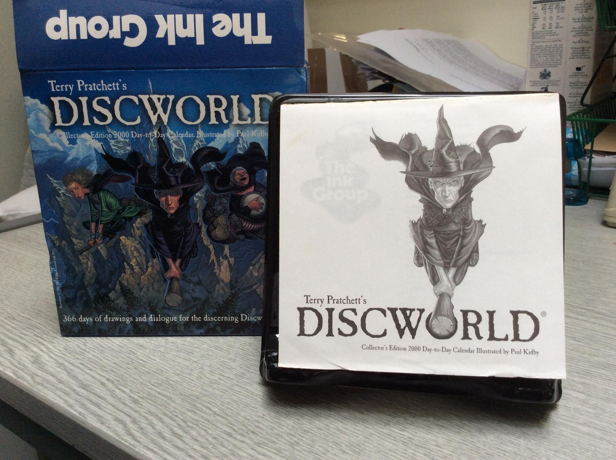 Discworld Collectors Edition Day-to-Day Calendar by Pratchett, Terry ...