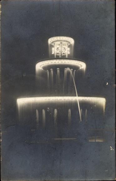 Foto Ansichtskarte / Postkarte Groningen Niederlande, Brunnen mit ... Foto Ansichtskarte / Postkarte Groningen Niederlande, Brunnen mit ...