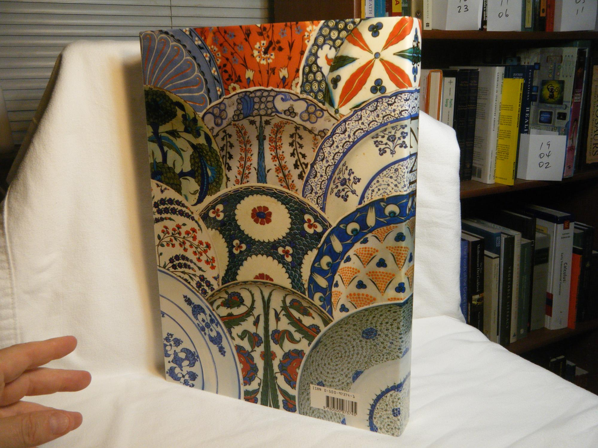 Iznik The Pottery of Ottoman Turkey by Atasoy, Nurhan & Julian Raby ...