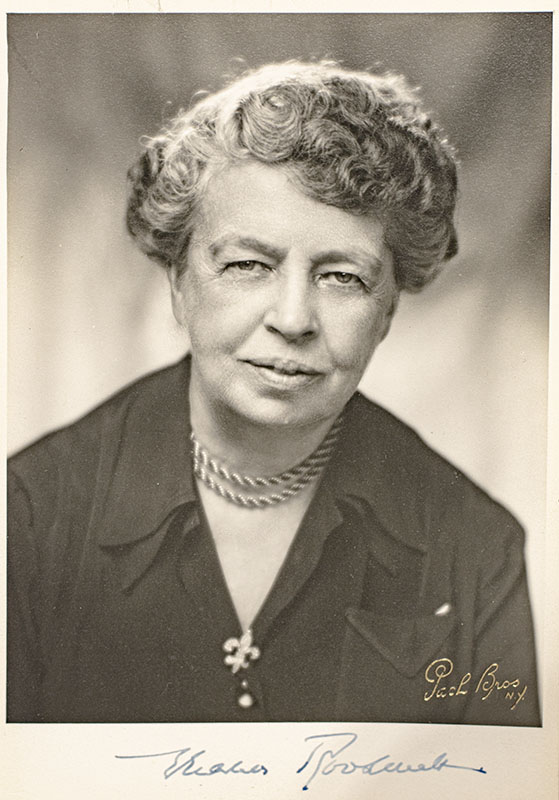 Eleanor Roosevelt Signed Photograph. by Roosevelt, Eleanor: Signed by ...