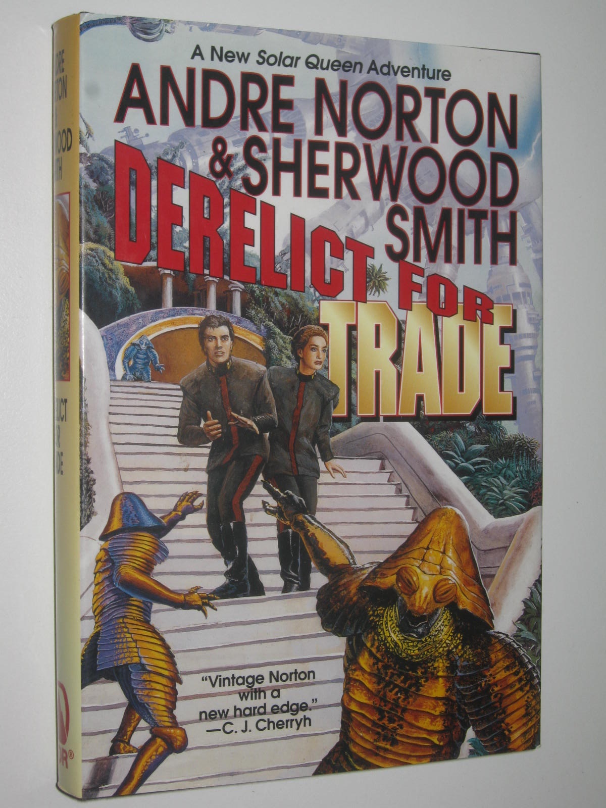 Derelict for Trade - Solar Queen Series #6 by Norton, Andre & Smith ...