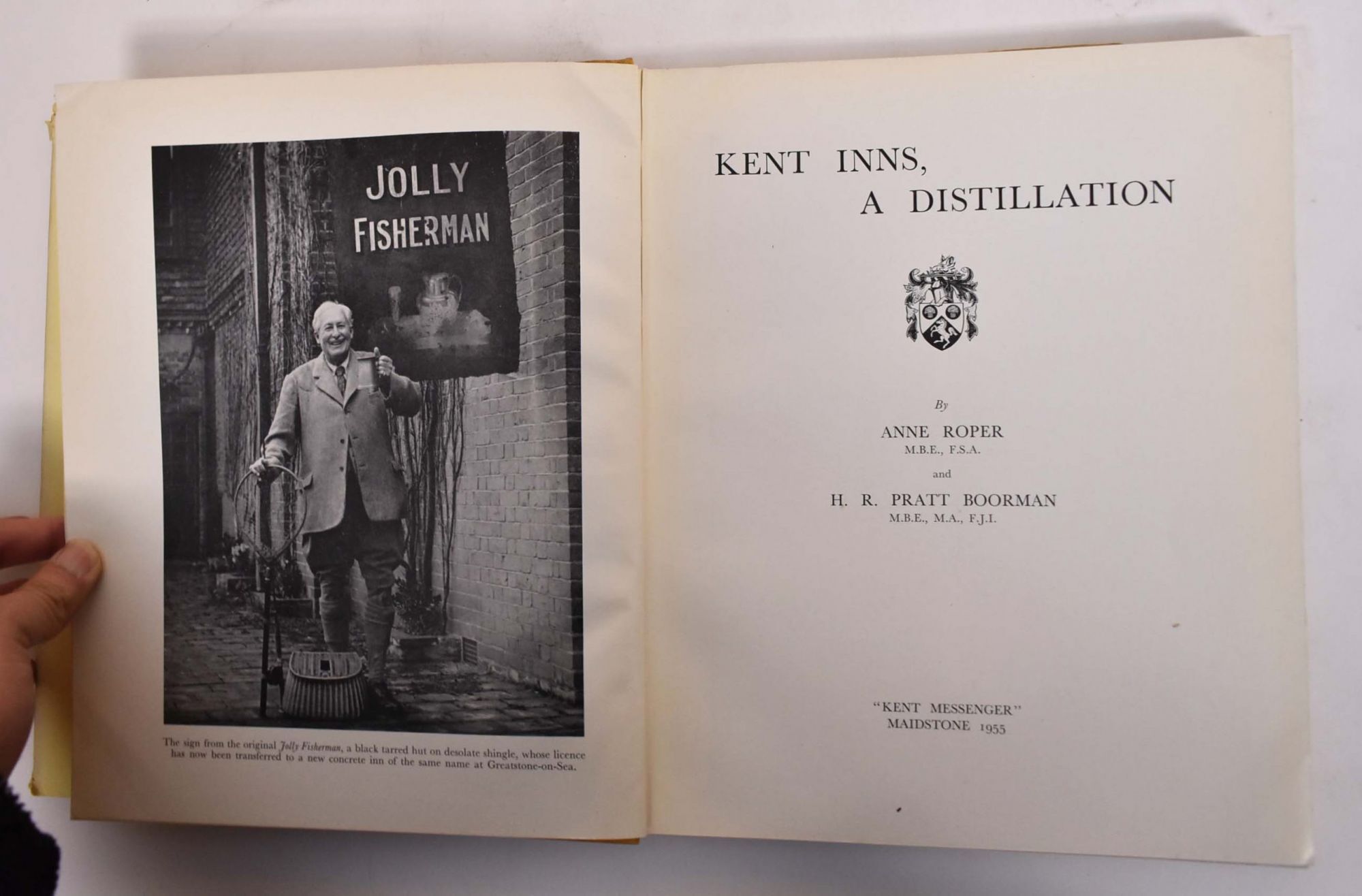 Kent Inns, A Distillation by Roper, Anne and H.R. Pratt Boorman ...