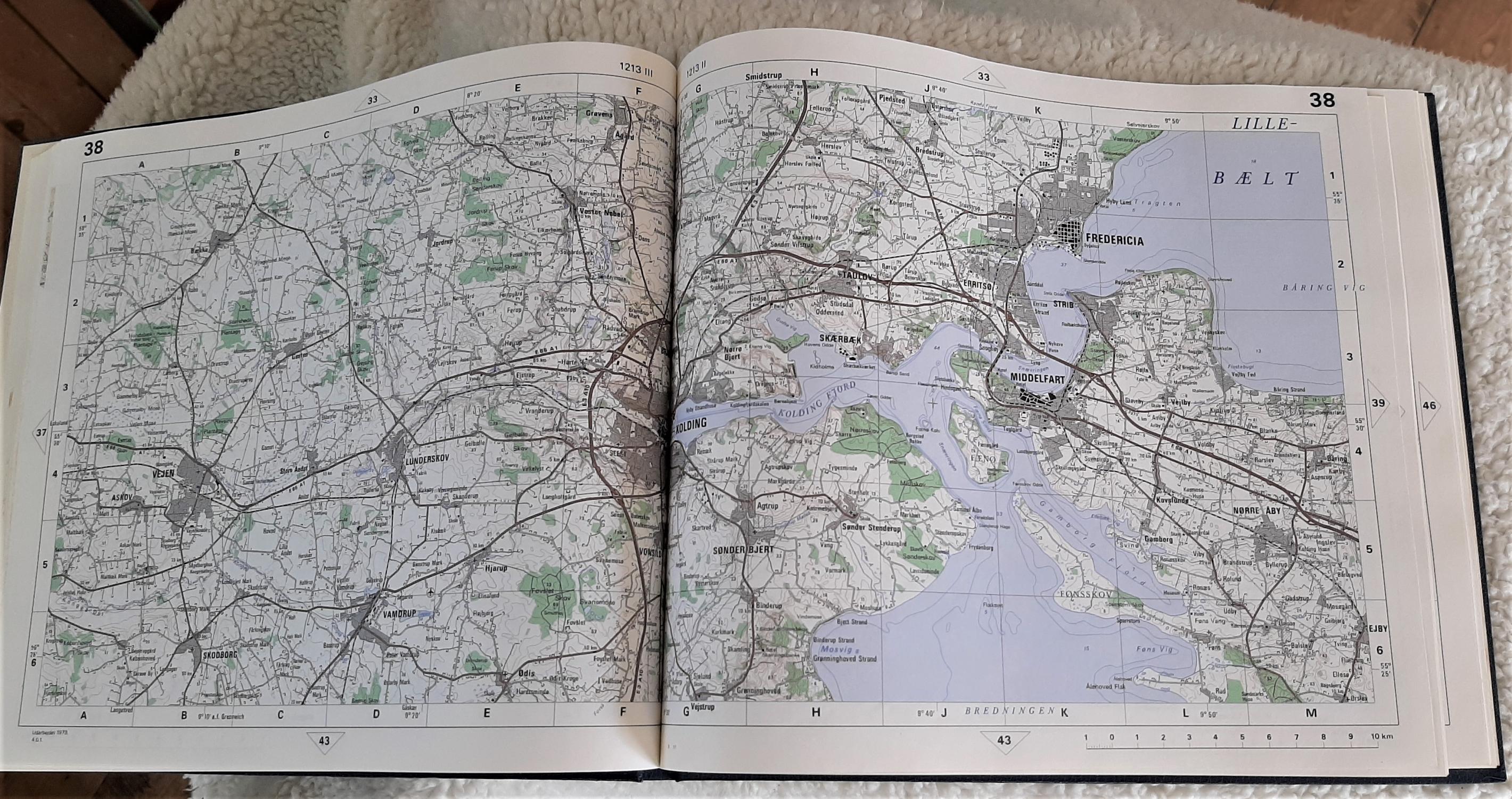 Danmark - 1:100000 Topografisk Atlas by N/A: Very Good Original Blue ...