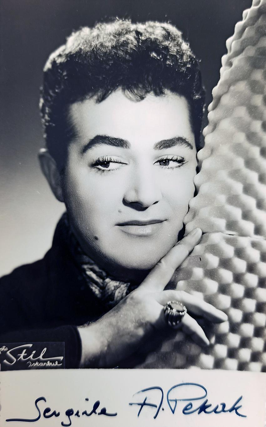 Original photograph signed and inscribed 'A. Pekak'. by ADNAN PEKAK ...