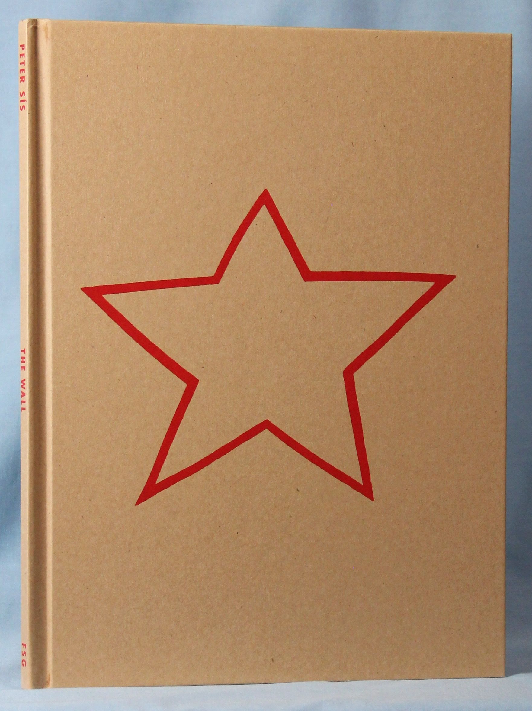 The Wall Growing Up Behind the Iron Curtain (Signed) par SÃs, Peter ...