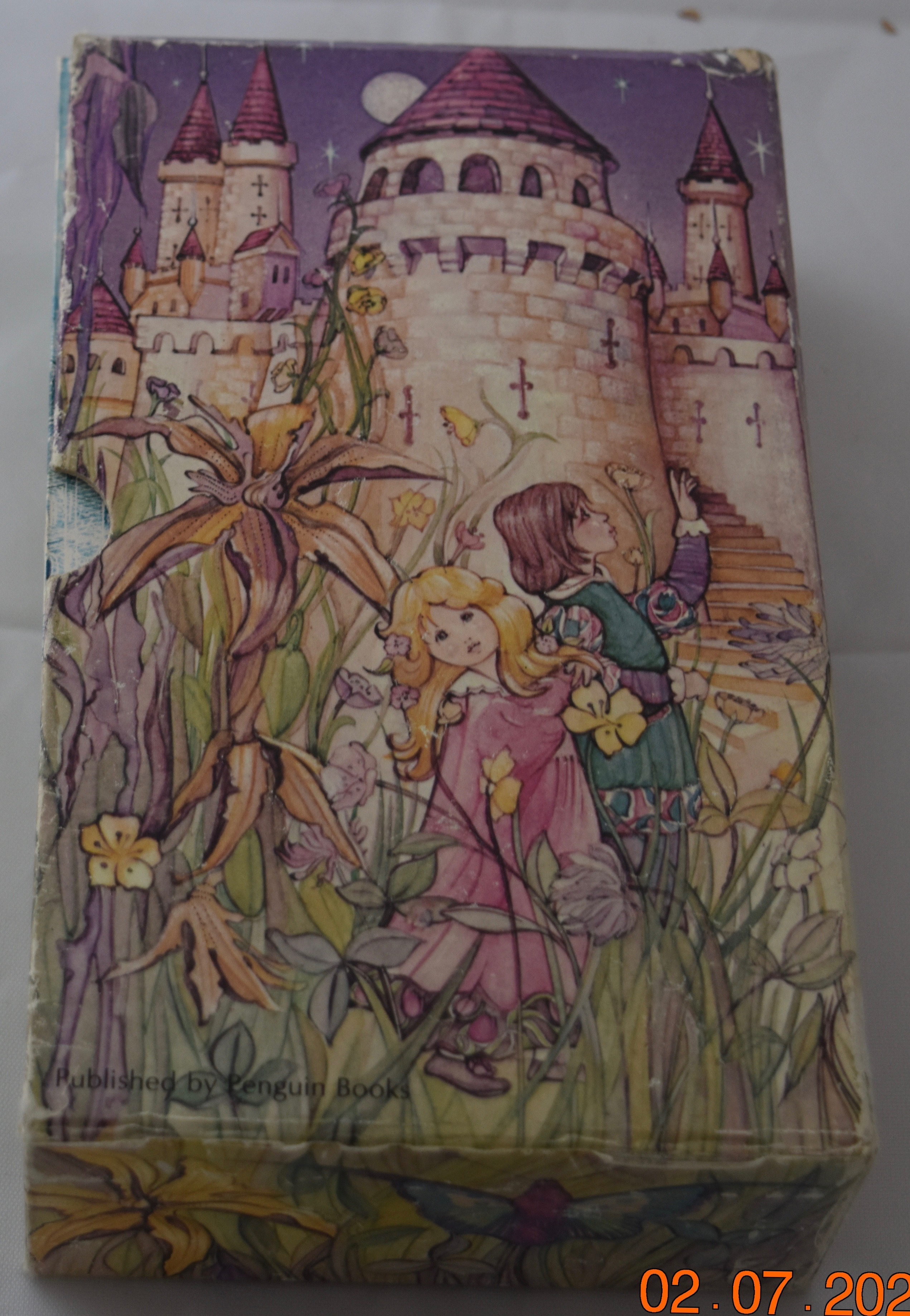 Puffin Fairy Tales par Wilde O., Hughes R., Jacobs J., Waddell H: Near ...