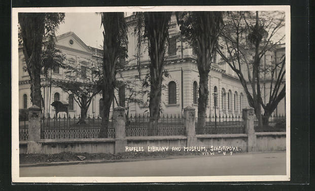 Foto-Ansichtskarte Singapore, Raffles Library and Museum: Manuscript ...