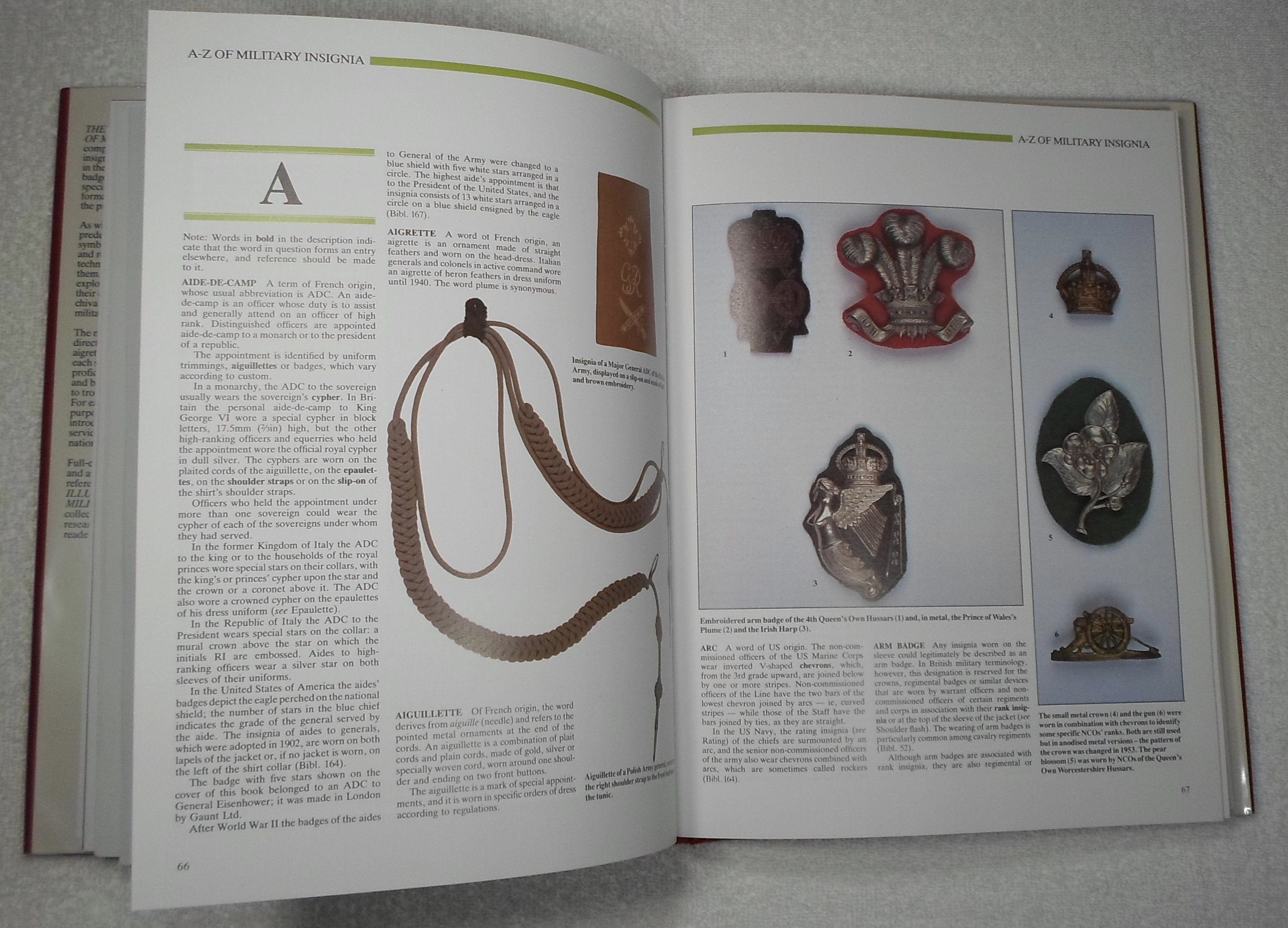 The Illustrated Encyclopedia of Military Insignia of the 20th Century ...