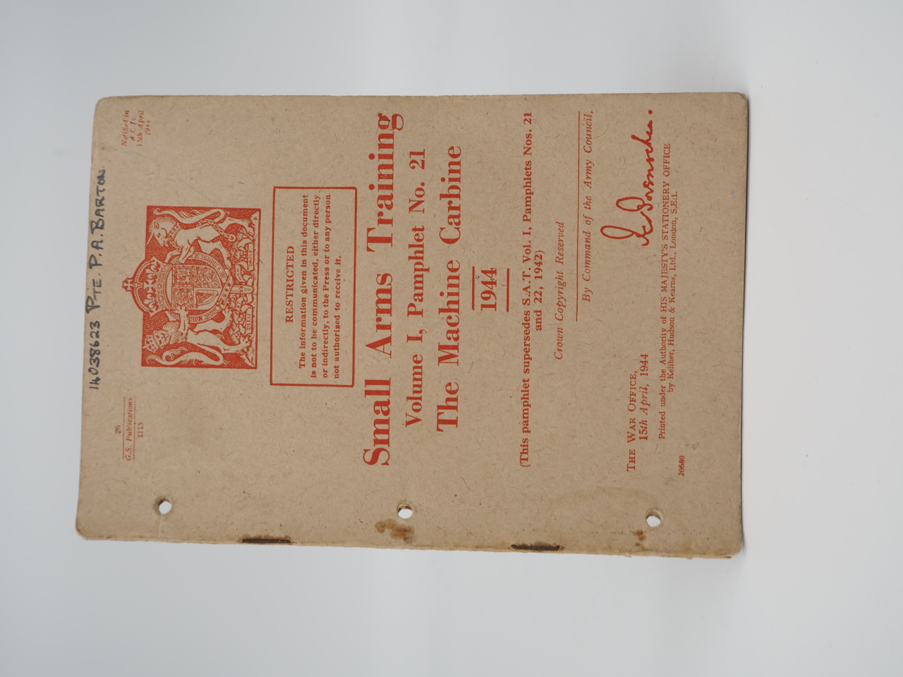 The Machine Carbine, 1944: Small Arms Training, Volume I, Pamphlet No ...