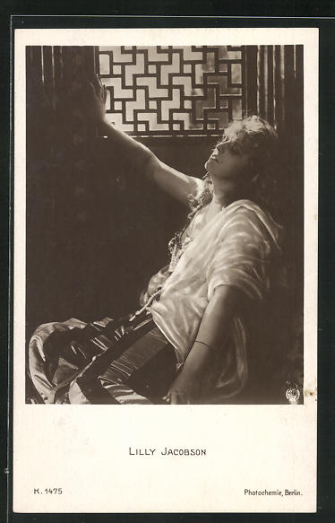 Ansichtskarte Schauspielerin Lilly Jacobson im Kostüm einer Filmrolle ...