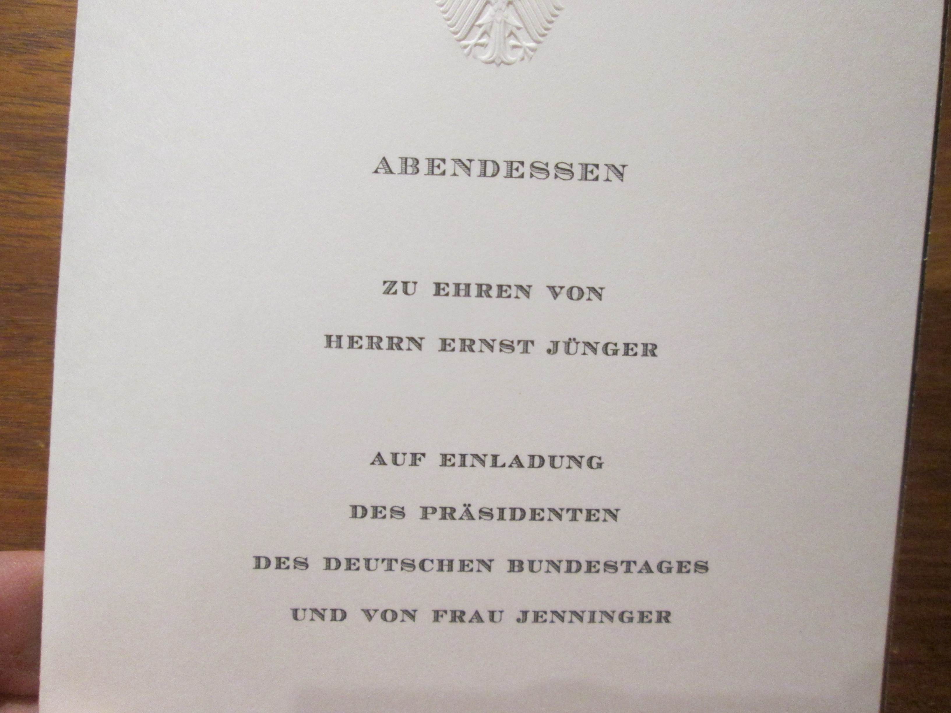 Original Speisekarte mit Goldrand Abendessen zu Ehren von Ernst Jünger ...