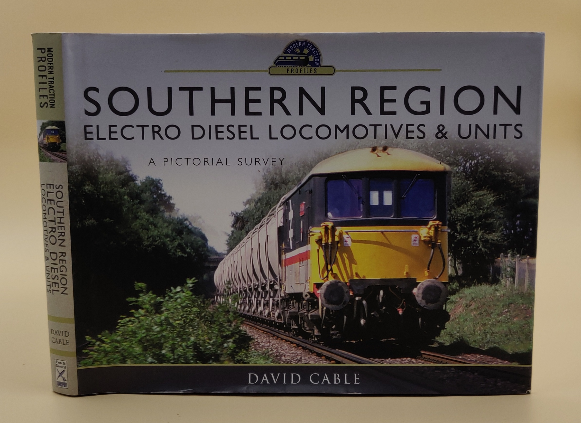 Southern Region Electro Diesel Locomotives and Units: A Pictorial ...